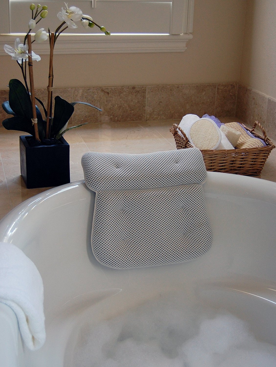 Luxury Plush Bath Spa Pillow With 6 Extra Large Suction Cups PLUS Luxury Plush Bath Spa Pillow With 6 Extra Large Suction Cups PLUS